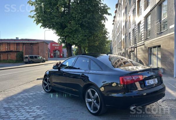 Black Audi A6 2011 in Riga, with an engine capacity of 3.00 L and mileage of 367 thousand km for 11900 €, photo 3 on AUTOMOTO.COM.LV