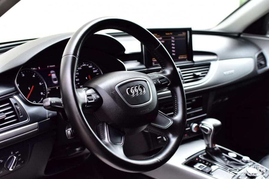 Black Audi A6 2011 in Kretinga, with an engine capacity of 3.00 L and mileage of 270 thousand km for 10950 €, photo 22 on AUTOMOTO.COM.LV