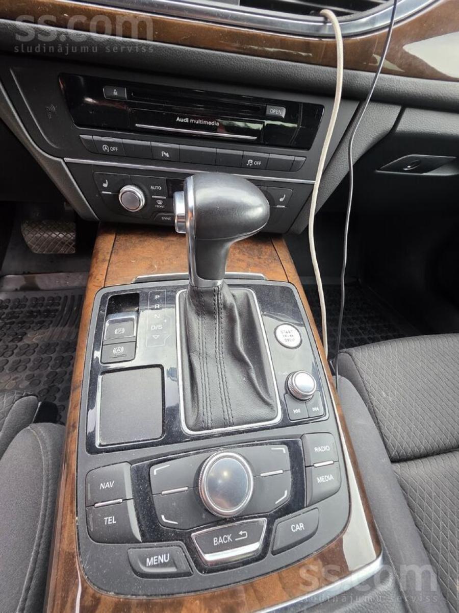 Melns Audi A6 2011 Rīga, ar dzinēja tilpumu 3.00 L un nobraukumu 347 tūkst. km par 8300 €, foto 8 vietnē AUTOMOTO.COM.LV