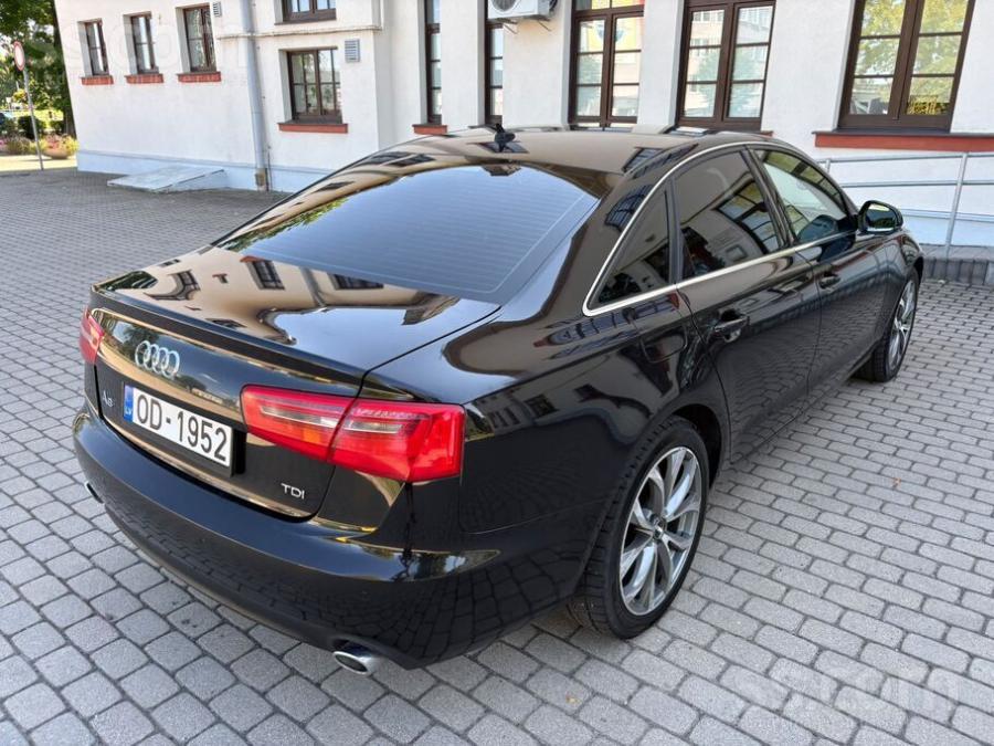 Black Audi A6 2011 in Jelgava, with an engine capacity of 3.00 L and mileage of 308 thousand km for 8500 €, photo 6 on AUTOMOTO.COM.LV