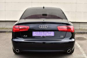 Black Audi A6 2011 in Kretinga, with an engine capacity of 3.00 L and mileage of 270 thousand km for 10950 €, photo 9 on AUTOMOTO.COM.LV