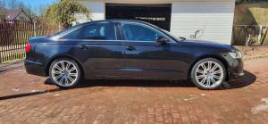 Black Audi A6 2011 in Kaunas, with an engine capacity of 3.00 L and mileage of 358 thousand km for 7500 €, photo 6 on AUTOMOTO.COM.LV