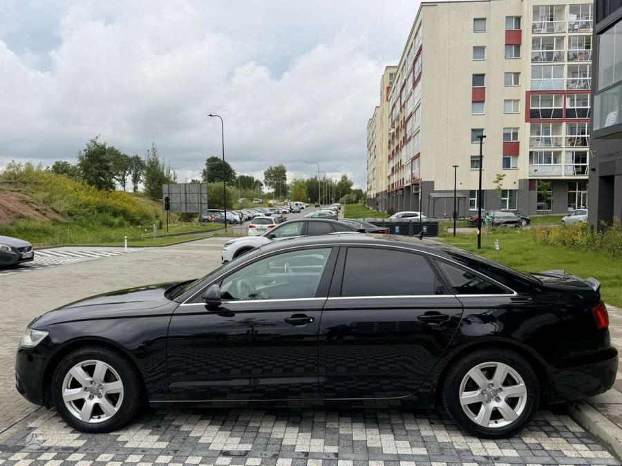 Melns Audi A6 2011 Viļņa, ar dzinēja tilpumu 2.97 L un nobraukumu 288 tūkst. km par 6600 €, foto 6 vietnē AUTOMOTO.COM.LV