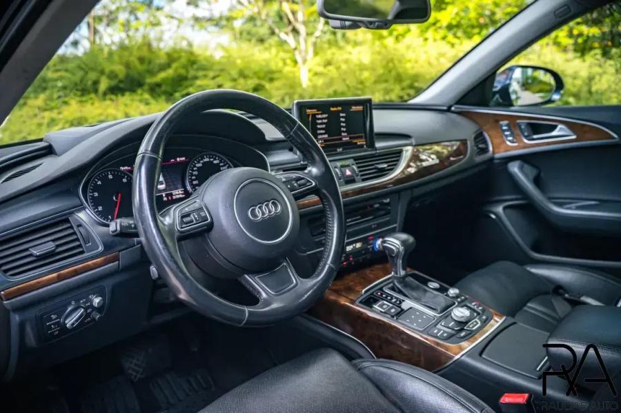 Black Audi A6 2011 in Riga, with an engine capacity of 3.00 L and mileage of 318 thousand km for 7990 €, photo 9 on AUTOMOTO.COM.LV