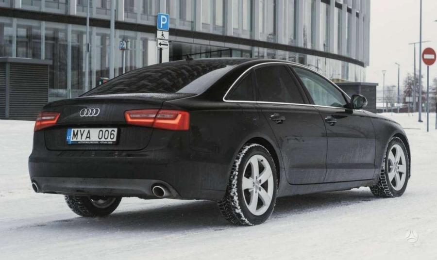 Black Audi A6 2011 in Vilnius, with an engine capacity of 2.97 L and mileage of 293 thousand km for 7899 €, photo 3 on AUTOMOTO.COM.LV