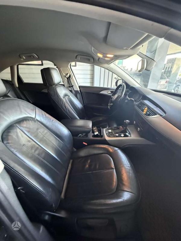 Black Audi A6 2011 in Vilnius, with an engine capacity of 2.97 L and mileage of 293 thousand km for 7899 €, photo 4 on AUTOMOTO.COM.LV