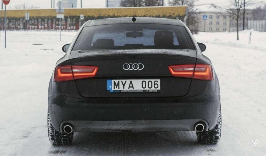 Black Audi A6 2011 in Vilnius, with an engine capacity of 2.97 L and mileage of 293 thousand km for 7899 €, photo 6 on AUTOMOTO.COM.LV