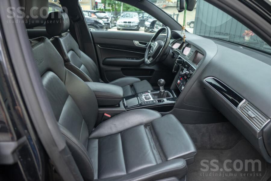 Black Audi A6 2011 in Liepaja, with an engine capacity of 2.00 L and mileage of 257 thousand km for 3500 €, photo 14 on AUTOMOTO.COM.LV
