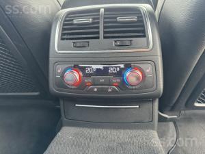 Black Audi A6 2011 in Valmiera, with an engine capacity of 3.00 L and mileage of 219 thousand km for 9750 €, photo 18 on AUTOMOTO.COM.LV