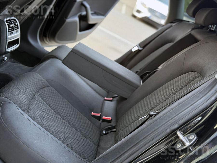 Black Audi A6 2011 in Riga, with an engine capacity of 2.00 L and mileage of 357 thousand km for 9750 €, photo 12 on AUTOMOTO.COM.LV