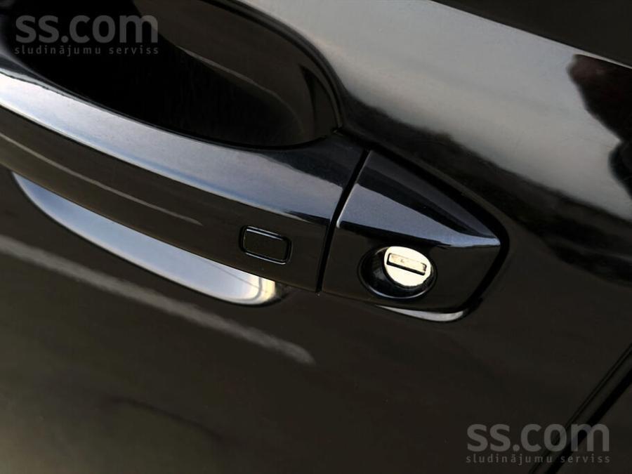 Black Audi A6 2011 in Riga, with an engine capacity of 2.00 L and mileage of 357 thousand km for 9750 €, photo 28 on AUTOMOTO.COM.LV