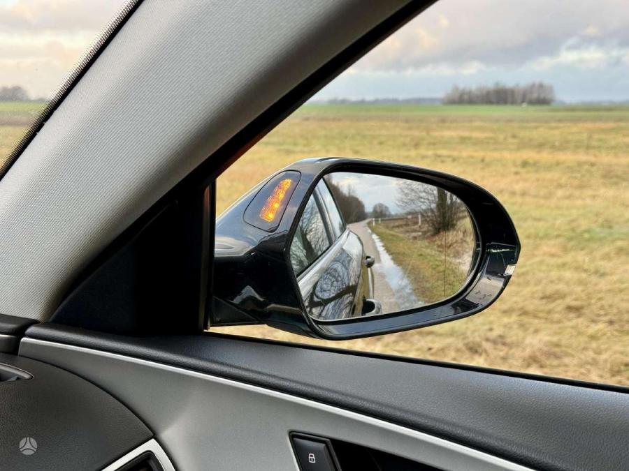 Black Audi A6 2012 in Vilkaviskis, with an engine capacity of 2.97 L and mileage of 281 thousand km for 12000 €, photo 19 on AUTOMOTO.COM.LV