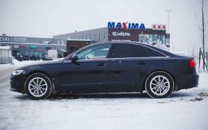 Melns Audi A6 2012 Viļņa, ar dzinēja tilpumu 2.80 L un nobraukumu 295 tūkst. km par 6800 €, foto 9 vietnē AUTOMOTO.COM.LV