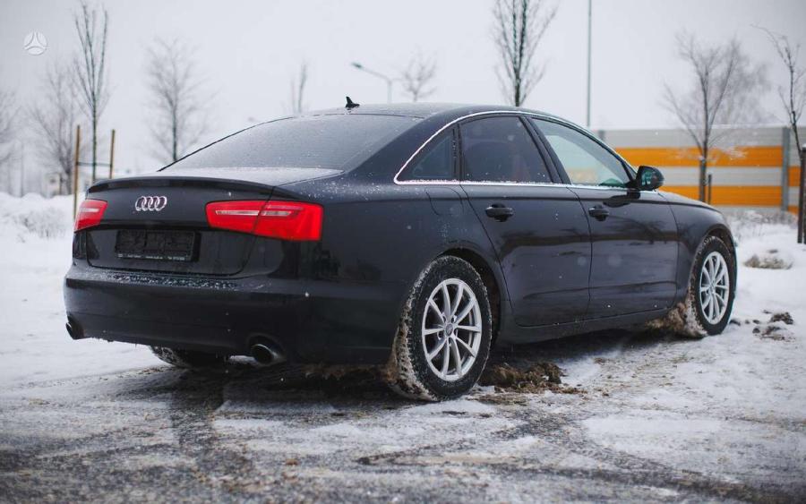 Melns Audi A6 2012 Viļņa, ar dzinēja tilpumu 2.80 L un nobraukumu 295 tūkst. km par 6800 €, foto 12 vietnē AUTOMOTO.COM.LV