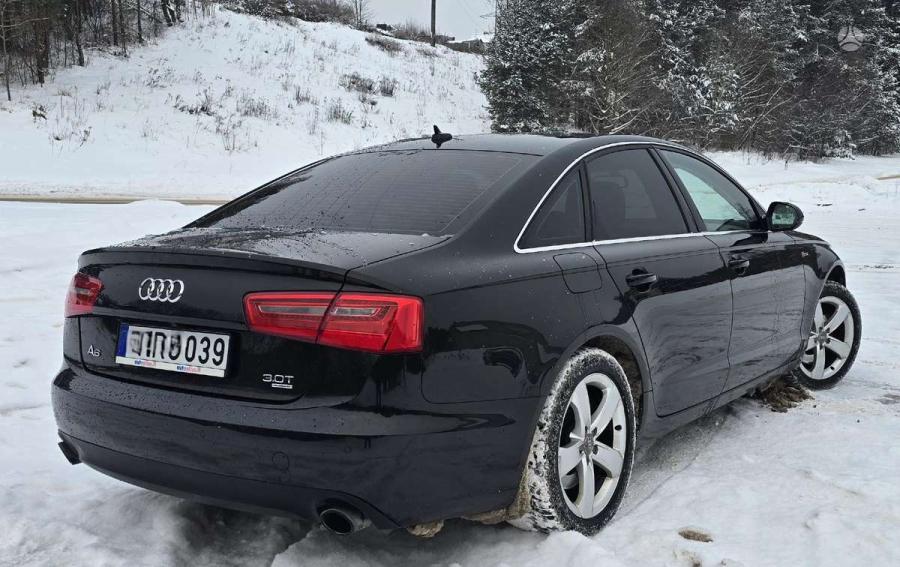 Black Audi A6 2012 in Vilnius, with an engine capacity of 3.00 L and mileage of 350 thousand km for 6300 €, photo 5 on AUTOMOTO.COM.LV