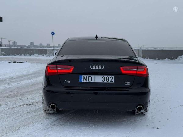 Black Audi A6 2012 in Vilnius, with an engine capacity of 3.00 L and mileage of 366 thousand km for 8900 €, photo 3 on AUTOMOTO.COM.LV