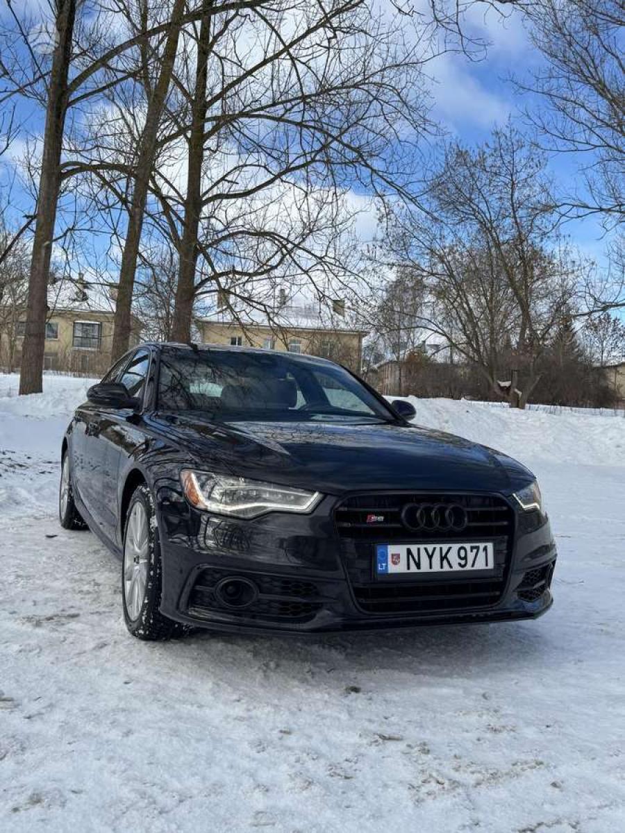Black Audi A6 2012 in Siauliai, with an engine capacity of 3.00 L and mileage of 170 thousand km for 10500 €, photo 2 on AUTOMOTO.COM.LV