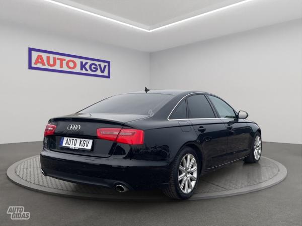 Black Audi A6 2012 in Vilnius, with an engine capacity of 3.00 L and mileage of 322 thousand km for 6399 €, photo 5 on AUTOMOTO.COM.LV