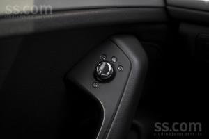 Black Audi A6 2012 in Talsi, with an engine capacity of 3.00 L and mileage of 300 thousand km for 9950 €, photo 16 on AUTOMOTO.COM.LV