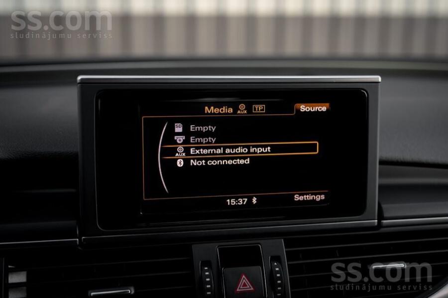 Black Audi A6 2012 in Talsi, with an engine capacity of 3.00 L and mileage of 300 thousand km for 9950 €, photo 25 on AUTOMOTO.COM.LV