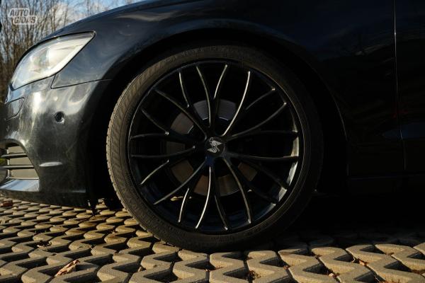Black Audi A6 2012 in Kaunas, with an engine capacity of 3.00 L and mileage of 289 thousand km for 10600 €, photo 9 on AUTOMOTO.COM.LV