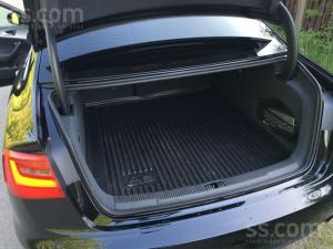 Black Audi A6 2012 in Riga, with an engine capacity of 3.00 L and mileage of 302 thousand km for 10500 €, photo 9 on AUTOMOTO.COM.LV