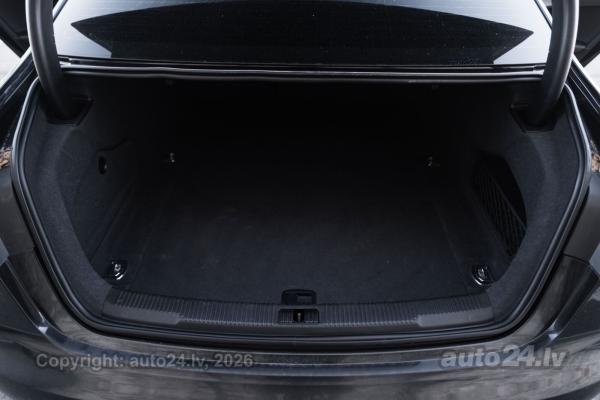 Black Audi A6 2012 in Tallinn, with an engine capacity of 2.00 L and mileage of 197 thousand km for 6499 €, photo 7 on AUTOMOTO.COM.LV