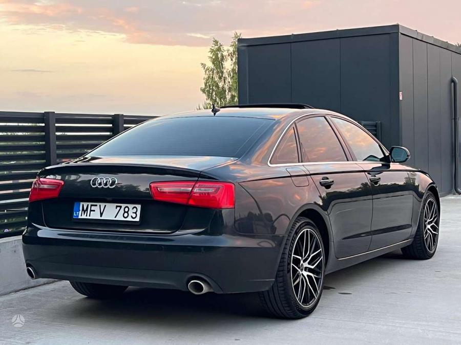 Black Audi A6 2012 in Vilnius, with an engine capacity of 2.97 L and mileage of 310 thousand km for 8200 €, photo 3 on AUTOMOTO.COM.LV