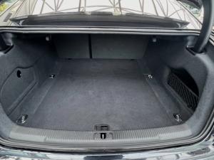 Black Audi A6 2012 in Riga, with an engine capacity of 3.00 L and mileage of 212 thousand km for 13200 €, photo 7 on AUTOMOTO.COM.LV