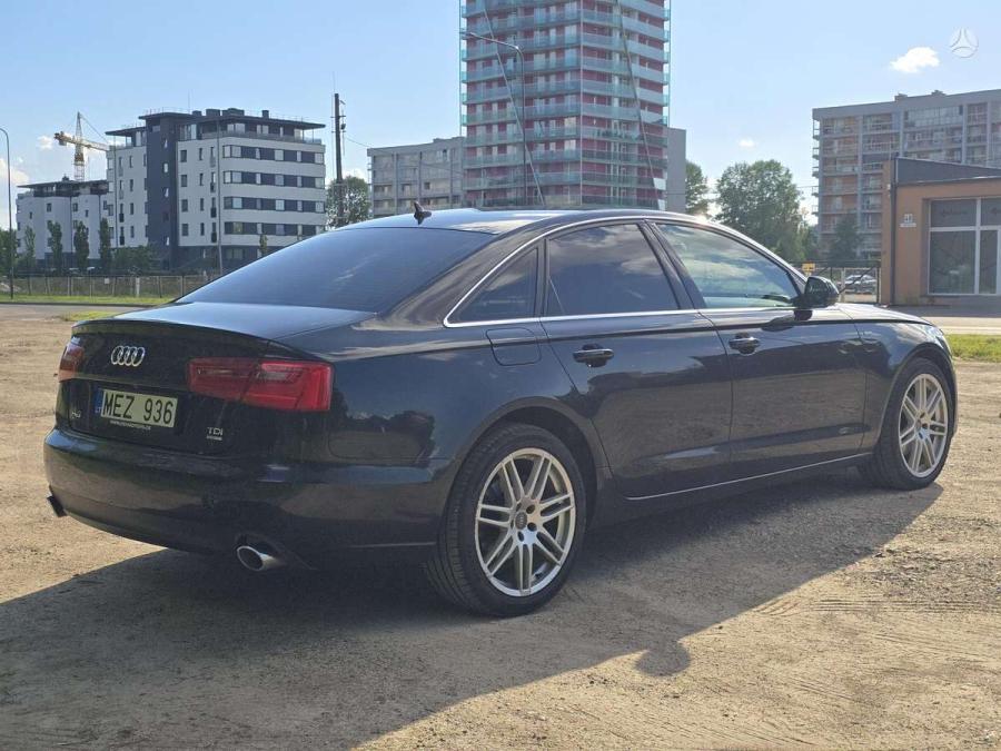 Melns Audi A6 2012 Kauņa, ar dzinēja tilpumu 2.97 L un nobraukumu 394 tūkst. km par 11000 €, foto 5 vietnē AUTOMOTO.COM.LV
