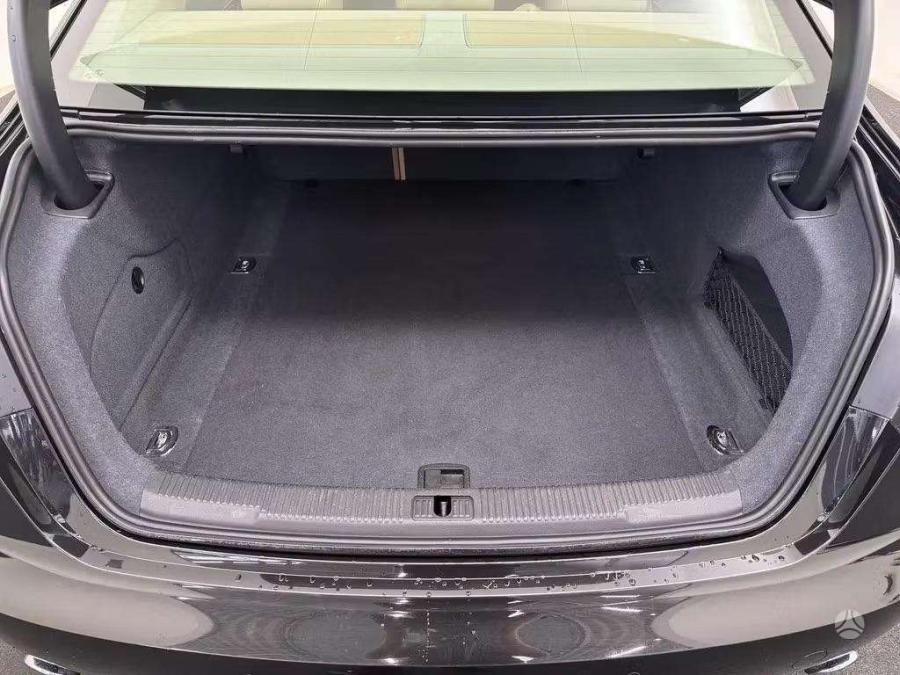 Melns Audi A6 2012 Viļņa, ar dzinēja tilpumu 2.77 L un nobraukumu 243 tūkst. km par 8000 €, foto 18 vietnē AUTOMOTO.COM.LV