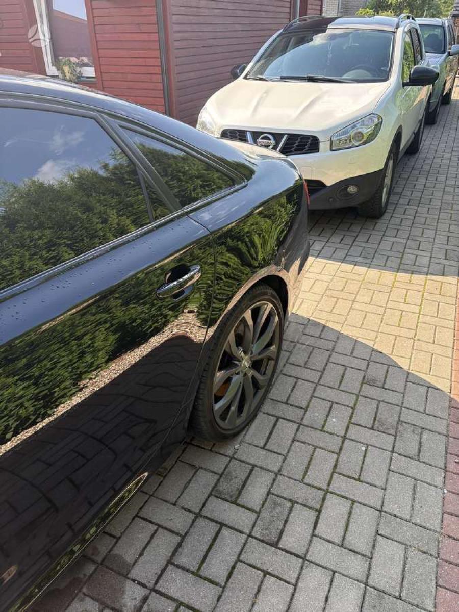 Black Audi A6 2012 in Kelme, with an engine capacity of 3.00 L and mileage of 286 thousand km for 9400 €, photo 7 on AUTOMOTO.COM.LV