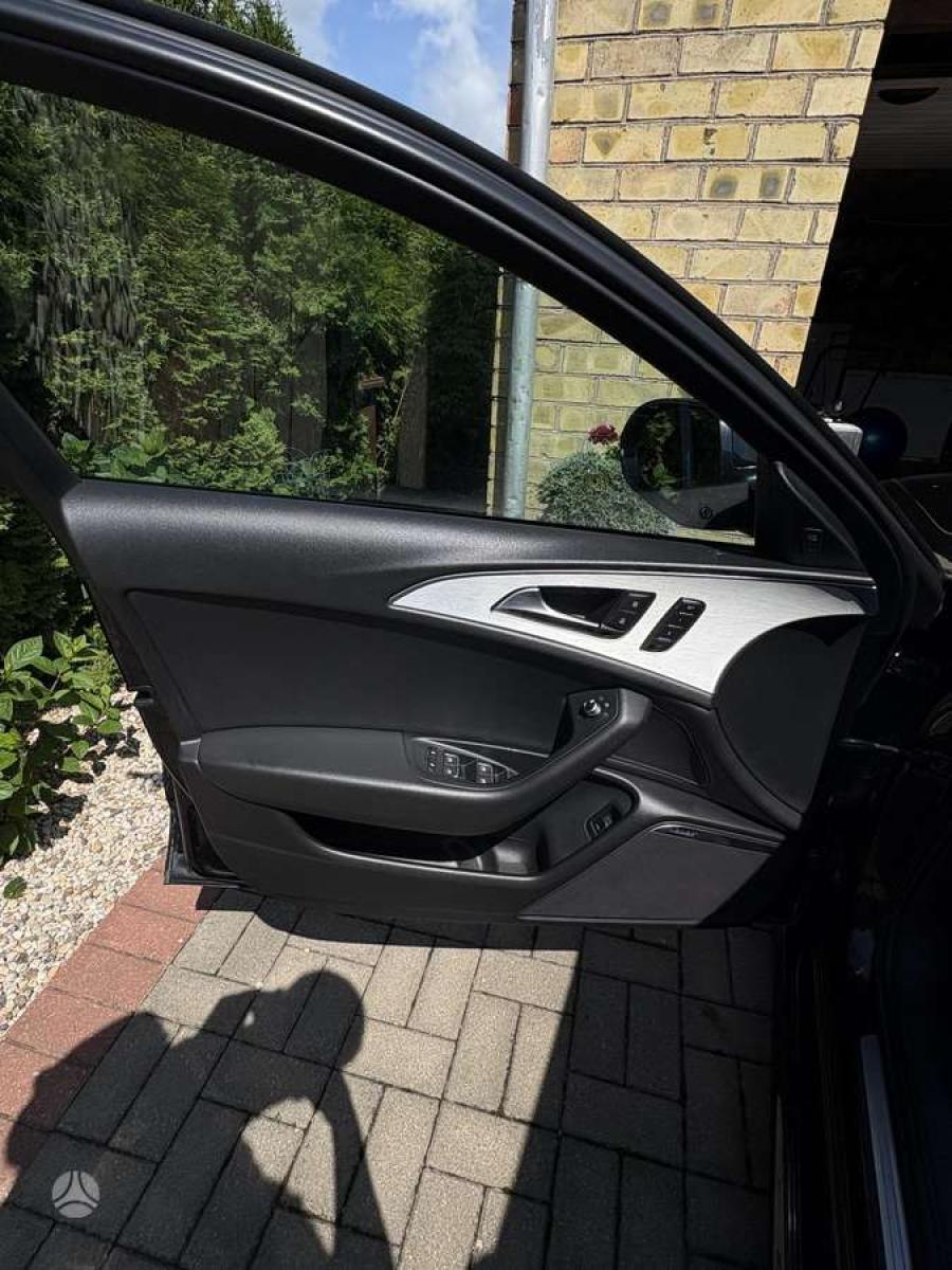 Black Audi A6 2012 in Kelme, with an engine capacity of 3.00 L and mileage of 286 thousand km for 9400 €, photo 13 on AUTOMOTO.COM.LV
