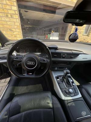 Black Audi A6 2012 in Kelme, with an engine capacity of 3.00 L and mileage of 286 thousand km for 9400 €, photo 14 on AUTOMOTO.COM.LV