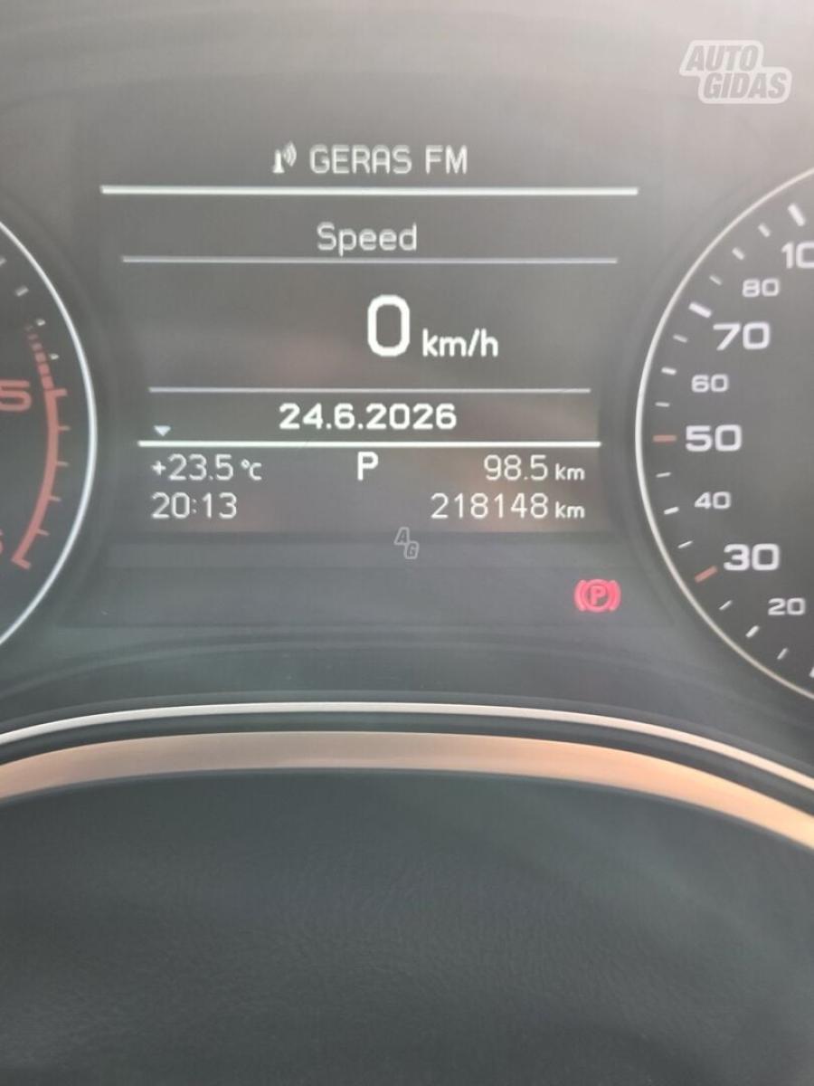 Black Audi A6 2012 in Kaunas, with an engine capacity of 2.00 L and mileage of 219 thousand km for 10499 €, photo 12 on AUTOMOTO.COM.LV