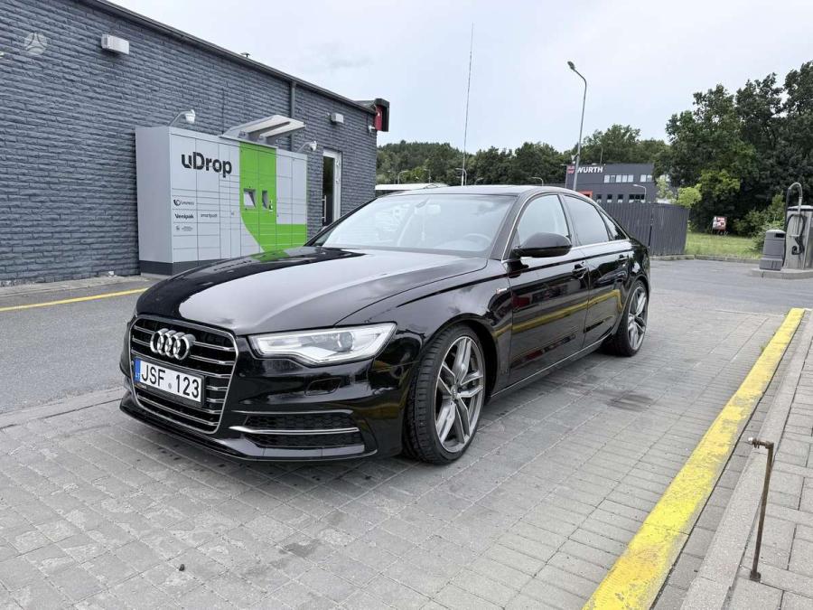 Black Audi A6 2012 in Vilnius, with an engine capacity of 3.00 L and mileage of 209 thousand km for 9999 €, photo 1 on AUTOMOTO.COM.LV