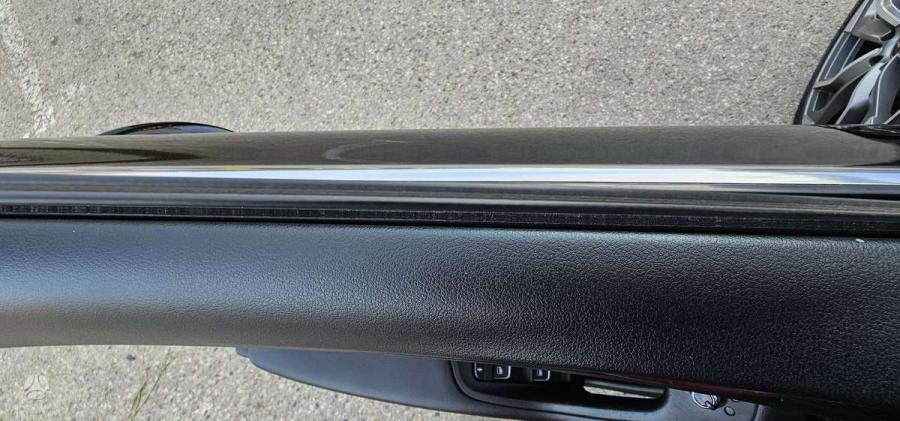 Black Audi A6 2012 in Jonava, with an engine capacity of 2.97 L and mileage of 290 thousand km for 7199 €, photo 38 on AUTOMOTO.COM.LV