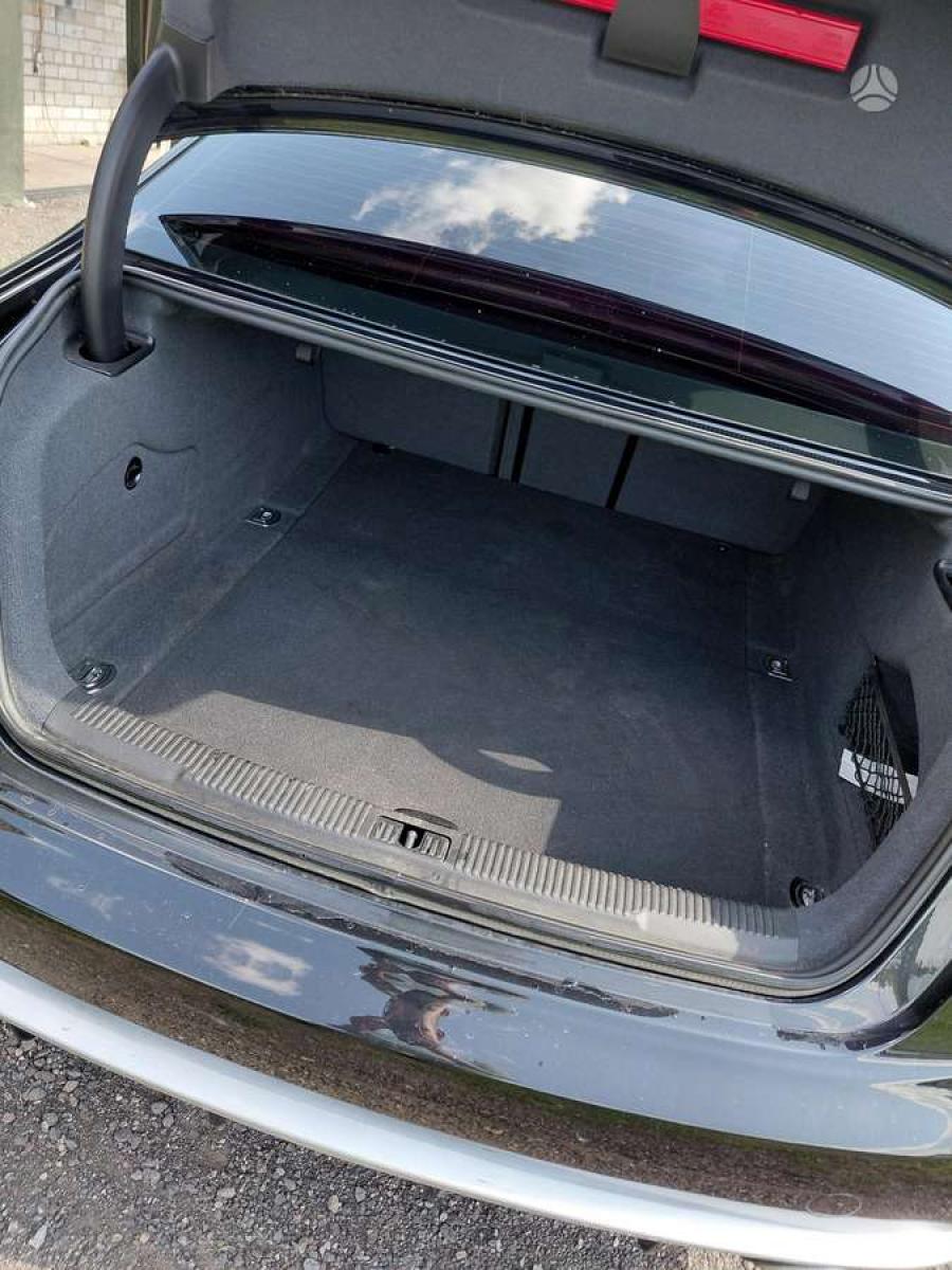 Black Audi A6 2012 in Vilnius, with an engine capacity of 2.97 L and mileage of 377 thousand km for 11500 €, photo 12 on AUTOMOTO.COM.LV
