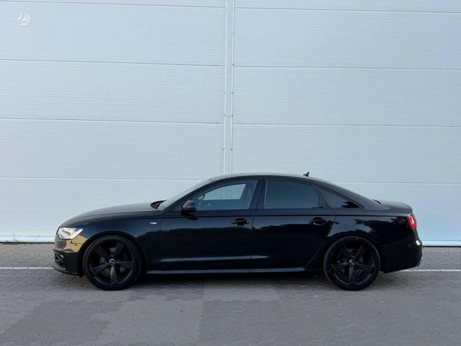 Black Audi A6 2012 in Riga, with an engine capacity of 2.97 L and mileage of 283 thousand km for 11500 €, photo 12 on AUTOMOTO.COM.LV