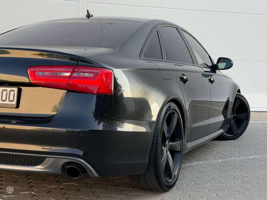 Black Audi A6 2012 in Riga, with an engine capacity of 2.97 L and mileage of 283 thousand km for 11500 €, photo 19 on AUTOMOTO.COM.LV