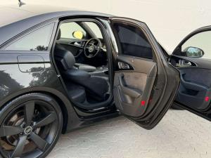 Black Audi A6 2012 in Riga, with an engine capacity of 2.97 L and mileage of 283 thousand km for 11500 €, photo 28 on AUTOMOTO.COM.LV