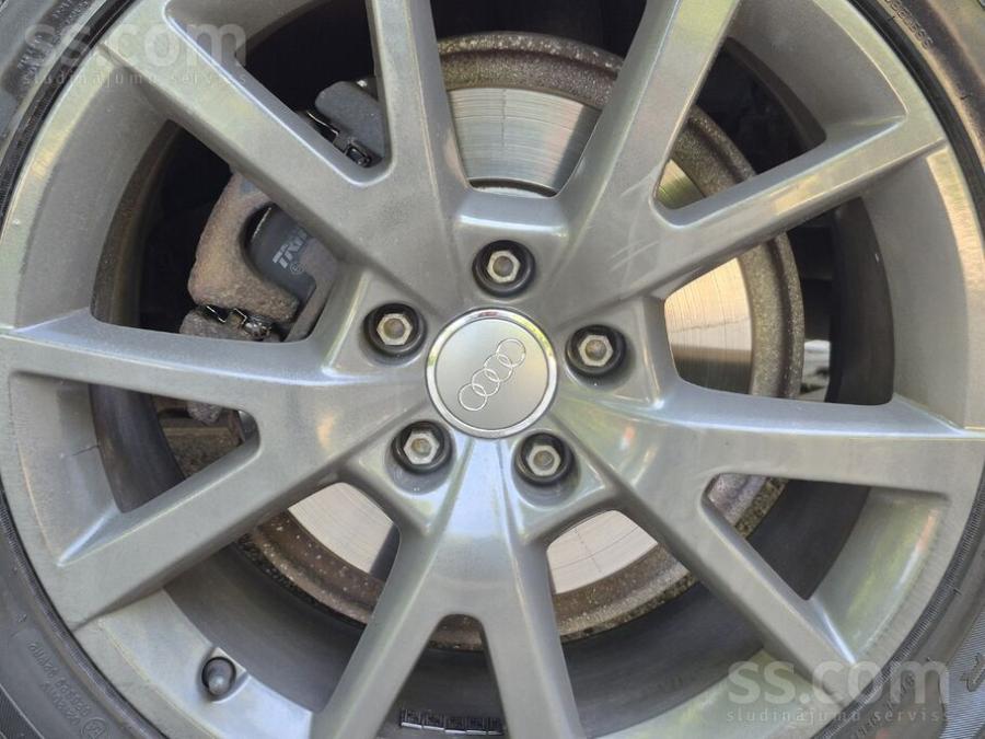 Melns Audi A6 2012 Rīga, ar dzinēja tilpumu 2.00 L un nobraukumu 340 tūkst. km par 9000 €, foto 3 vietnē AUTOMOTO.COM.LV