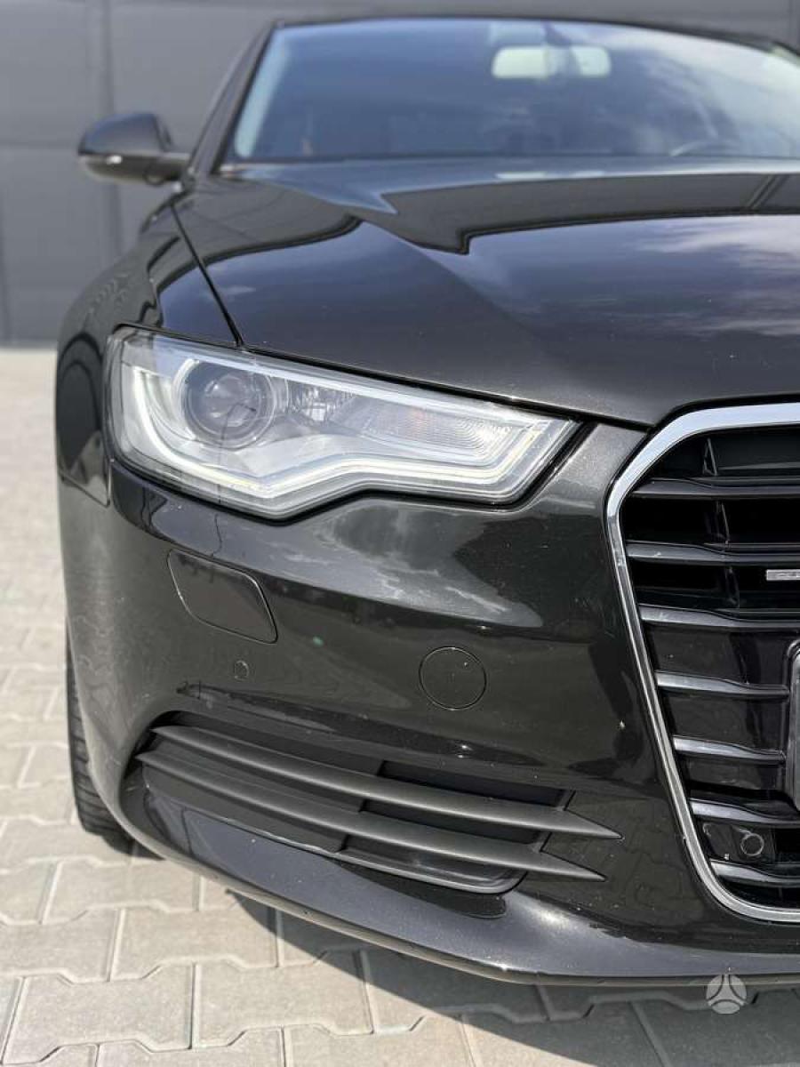 Black Audi A6 2012 in Klaipeda, with an engine capacity of 3.00 L and mileage of 178 thousand km for 10300 €, photo 4 on AUTOMOTO.COM.LV