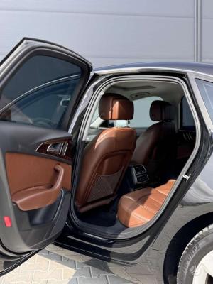 Black Audi A6 2012 in Klaipeda, with an engine capacity of 3.00 L and mileage of 178 thousand km for 10300 €, photo 16 on AUTOMOTO.COM.LV