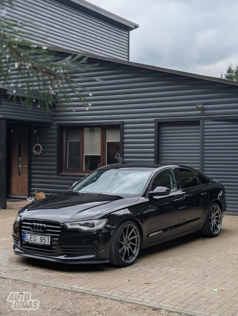 Black Audi A6 2012 in Kaunas, with an engine capacity of 2.00 L and mileage of 325 thousand km for 11200 €, photo 1 on AUTOMOTO.COM.LV