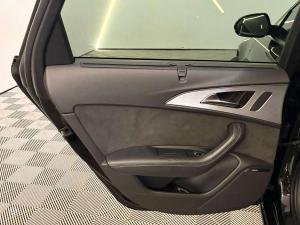 Black Audi A6 2012 in Marijampole, with an engine capacity of 2.97 L and mileage of 262 thousand km for 12750 €, photo 25 on AUTOMOTO.COM.LV
