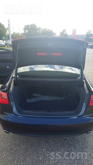 Black Audi A6 2012 in Riga, with an engine capacity of 3.00 L and mileage of 195 thousand km for 13500 €, photo 7 on AUTOMOTO.COM.LV