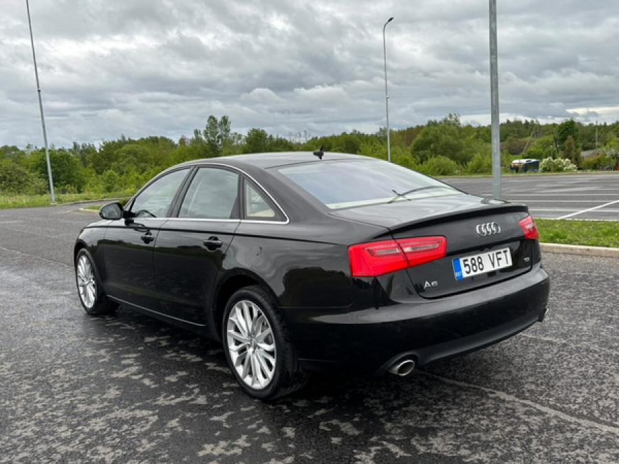 Black Audi A6 2012 in Narva, with an engine capacity of 3.00 L and mileage of 362 thousand km for 6990 €, photo 6 on AUTOMOTO.COM.LV