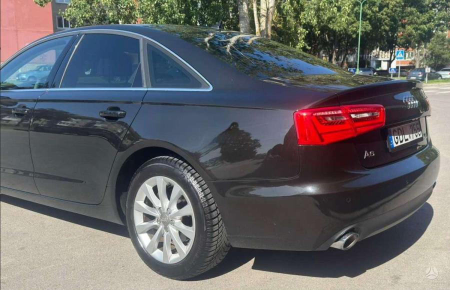 Black Audi A6 2012 in Klaipeda, with an engine capacity of 2.80 L and mileage of 153 thousand km for 9500 €, photo 7 on AUTOMOTO.COM.LV