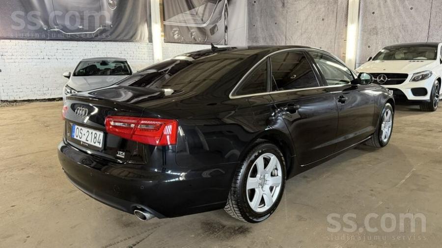 Melns Audi A6 2012 Rīga, ar dzinēja tilpumu 3.00 L un nobraukumu 222 tūkst. km par 9900 €, foto 5 vietnē AUTOMOTO.COM.LV